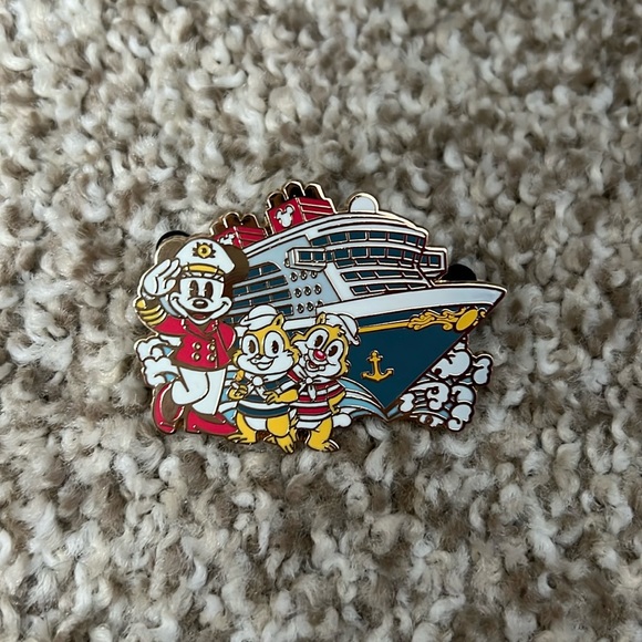 Disney Cruise Pin Trading